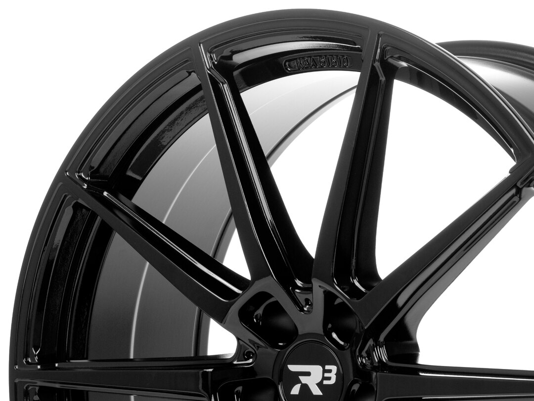 R³ Wheels R3H03 black für Ihren Seat Leon | felgenoutlet.de